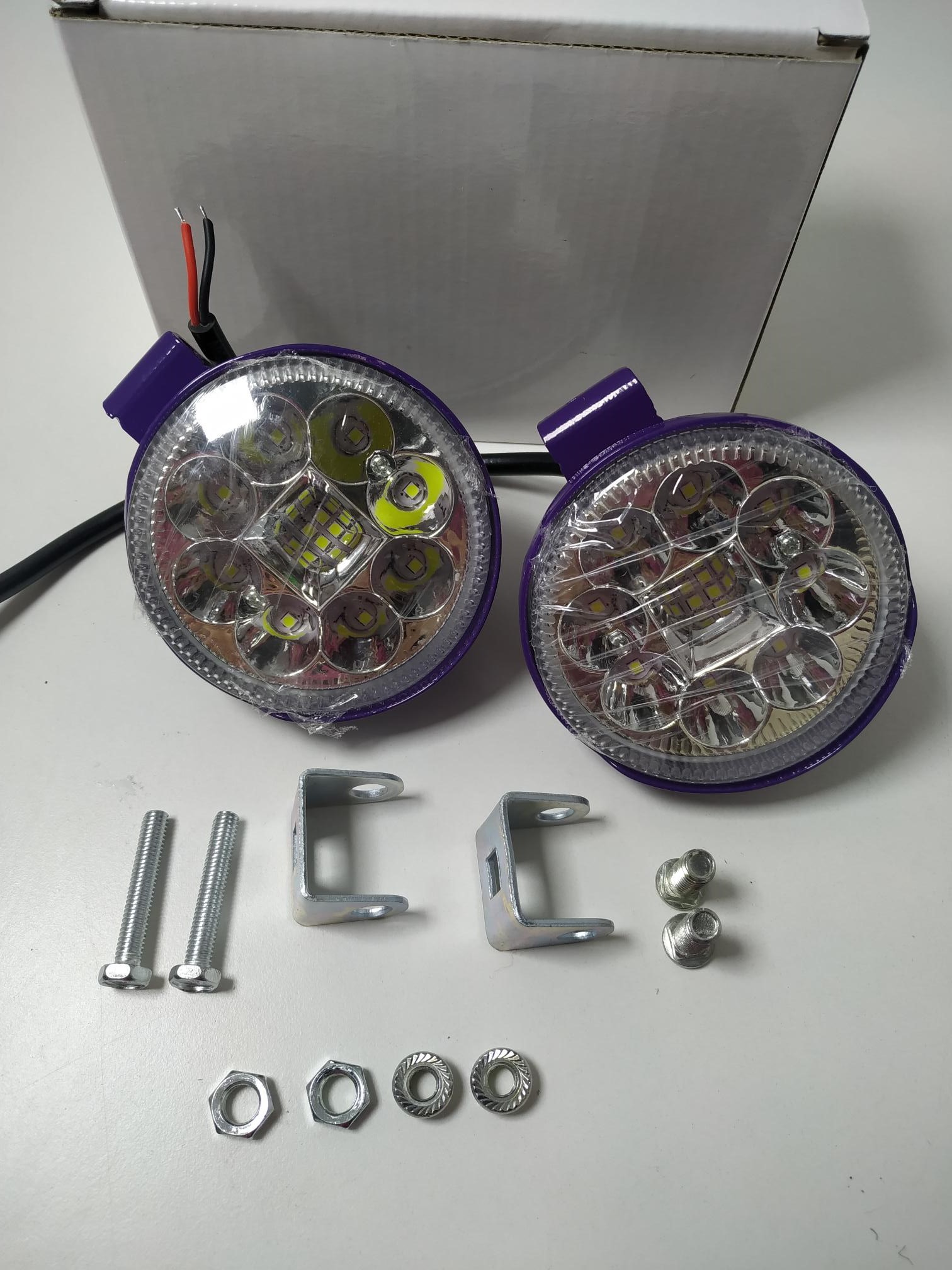 JUEGO X 2 FAROS LED REDONDOS 12V 12 LEDS 3W - 3D Repuestos